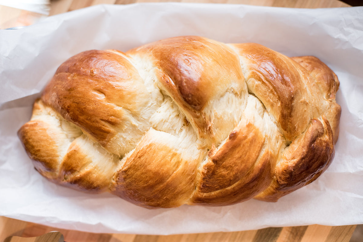 Spread & Bread – Shuk Shuka